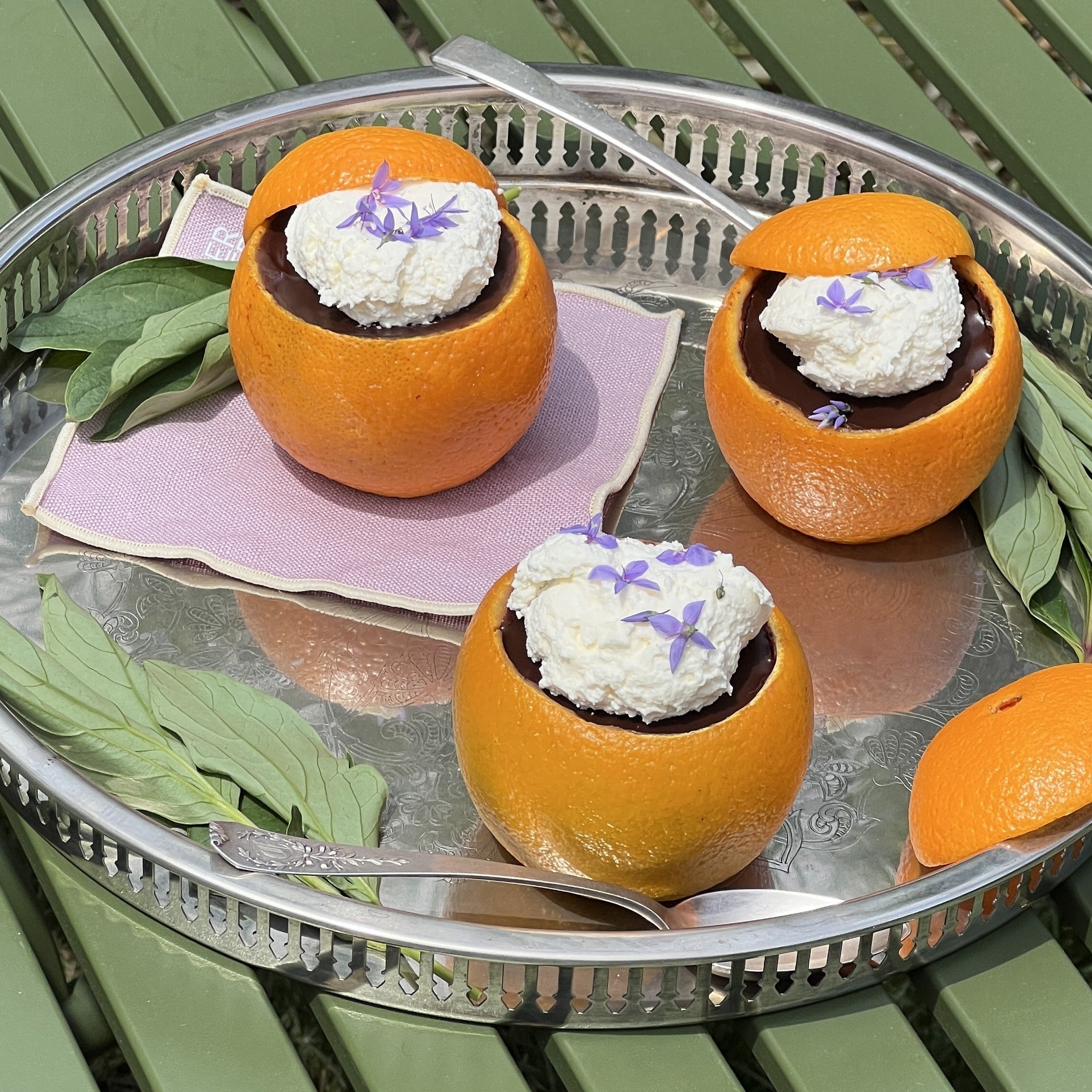 Date-Sweetened Chocolate Pot De Creme – Spring & Mulberry
